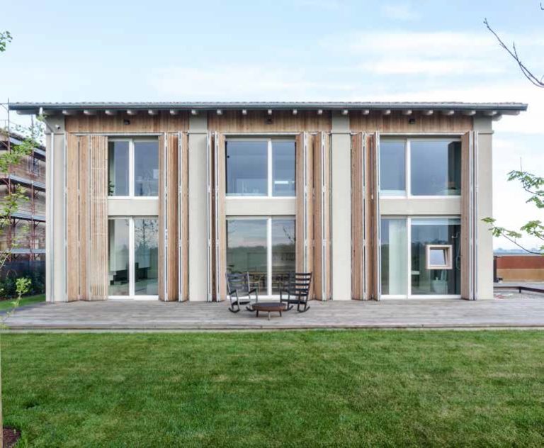 Il Fienile Lesionato Diventa Casa Moderna Casa Naturale